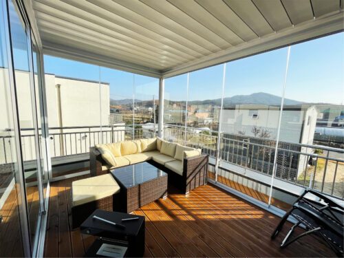 Gallery slide image 1 – Claroflex