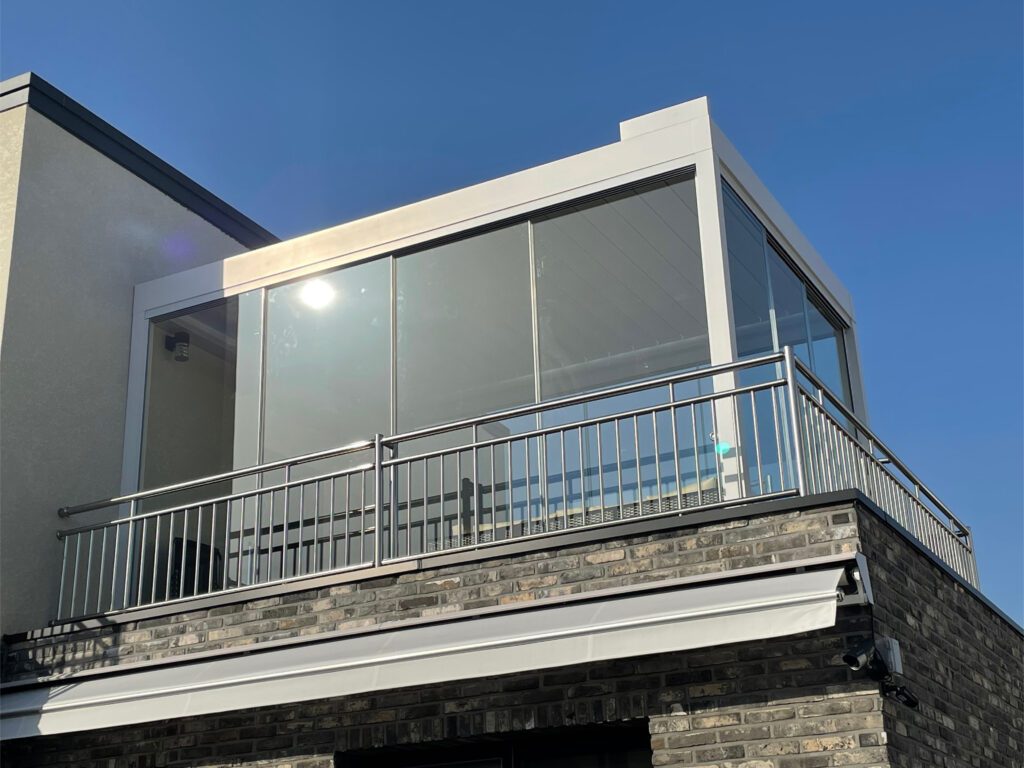 Gallery slide image 1 – Claroflex